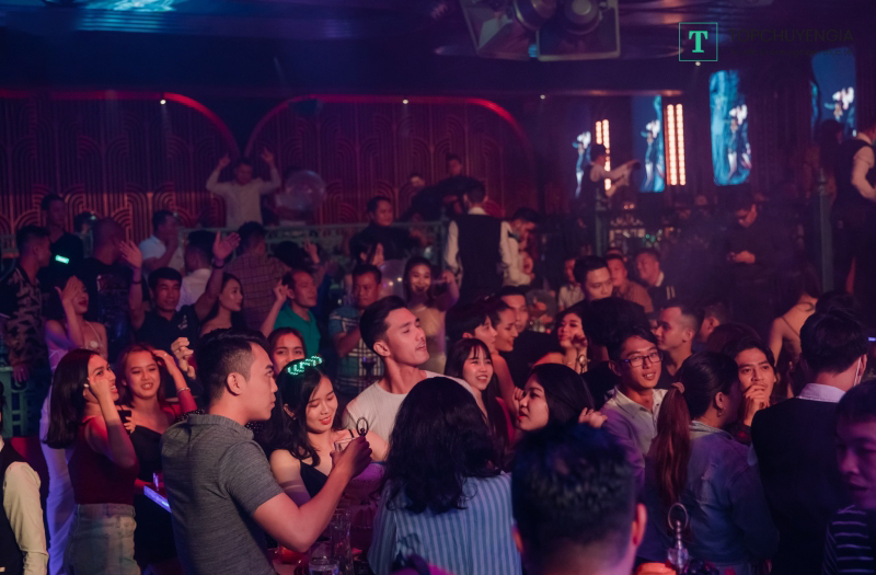 Top 15 club quận 1 nổi tiếng có nhạc hay nhất ở Sài Gòn