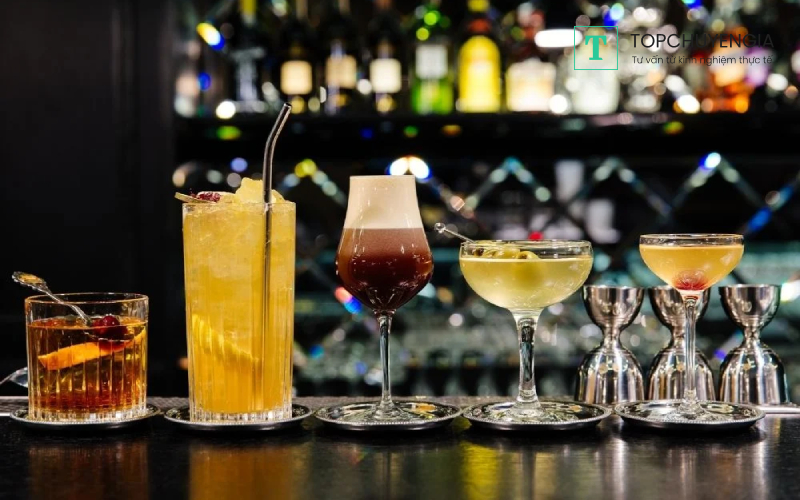 ĐI BAR CÓ GÌ VUI? LỢI ÍCH CỦA VIỆC ĐI BAR MÀ BẠN NÊN BIẾT